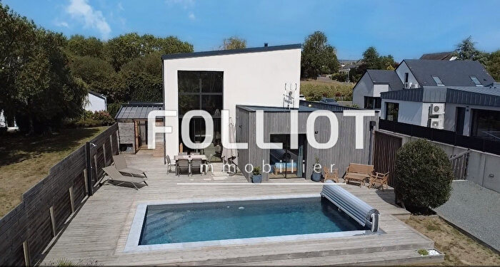 Montmartin-sur-Mer : Maison 5 pièces à vendre