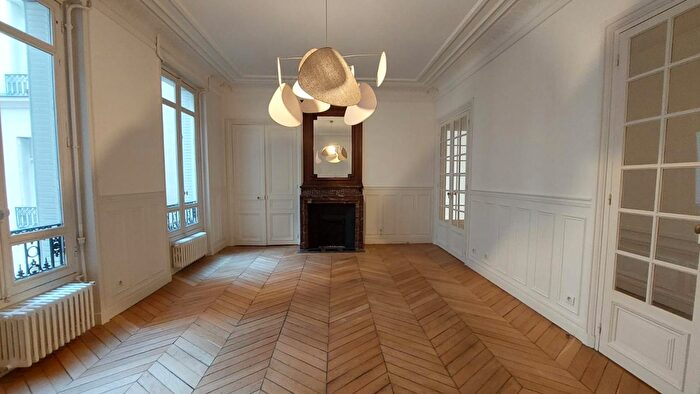 Paris 17ème, Pereire : Appartement 7 pièces à louer