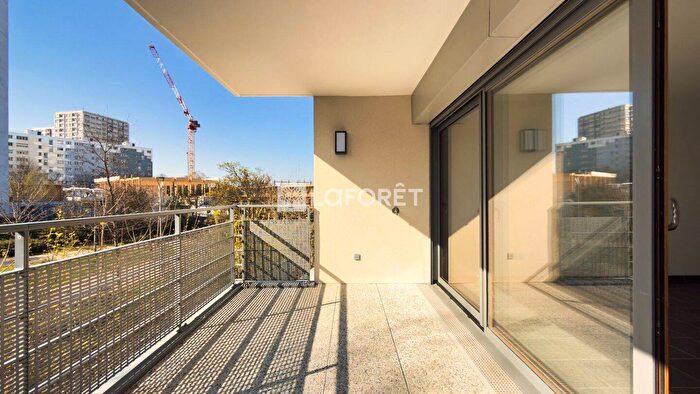 Plateau-Grèves-Europe-Gare du Stade-Fossés Jean, Colombes - Appartement 4 pièces à louer