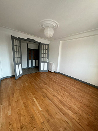 Appartement à louer - Metz, Sablon - 4 pièces - 2 chambres