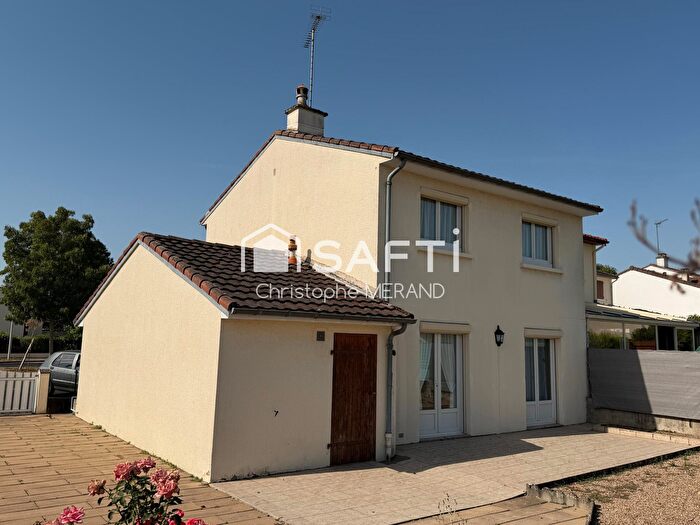 Maison 5 pièces à Ingrandes, à vendre