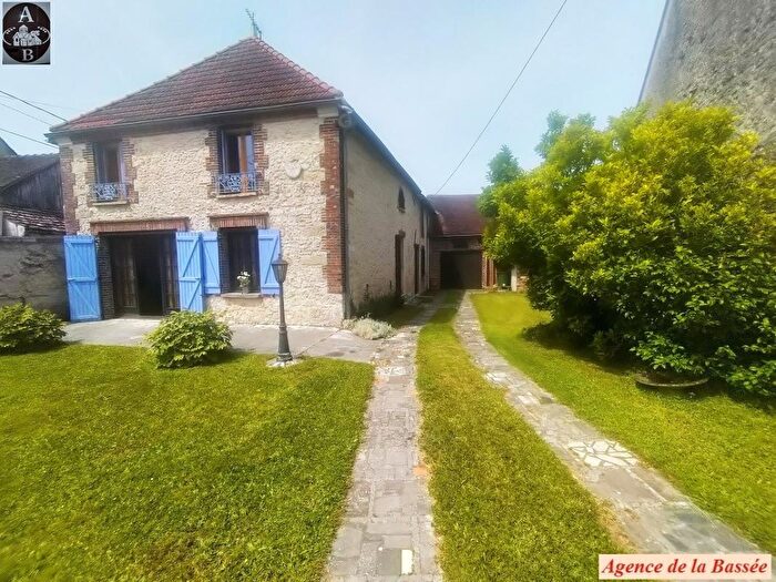 Maison à vendre - Provins - 6 pièces - 3 chambres