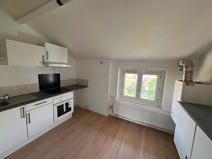 Appartement à louer - Clermont-Ferrand, Oradou - 2 pièces - 1 chambre