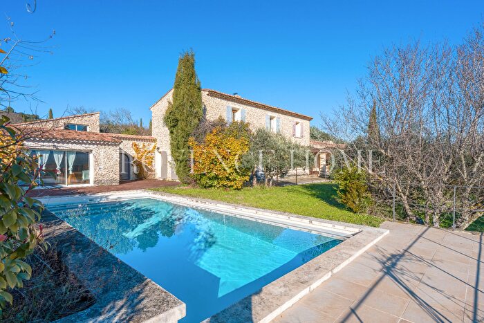 Maison à vendre - Gordes - 6 pièces - 5 chambres