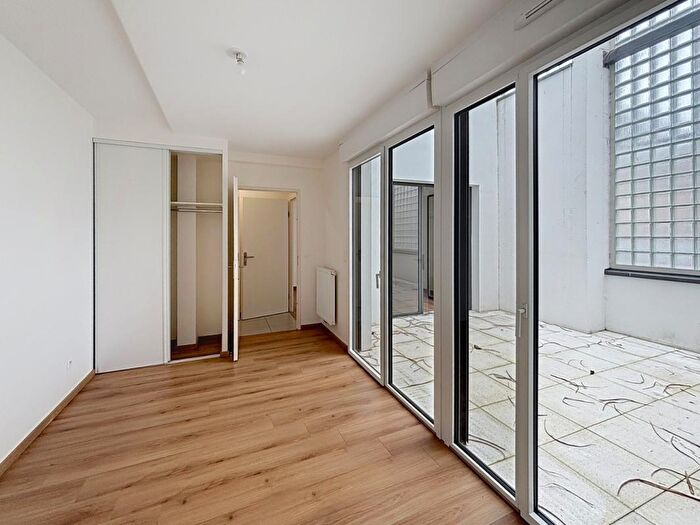 Appartement à louer - Bordeaux, Fondaudège - 6 pièces - 2 chambres