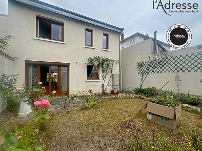 Suresnes, Liberté : Maison 5 pièces à vendre