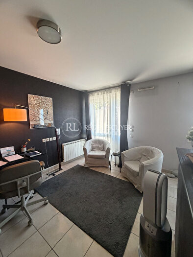 Tassin-la-Demi-Lune, Charles de Gaulle - Appartement 2 pièces à vendre