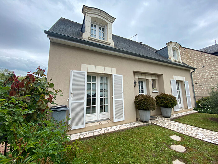 Maison à vendre - Chinon - 6 pièces - 4 chambres