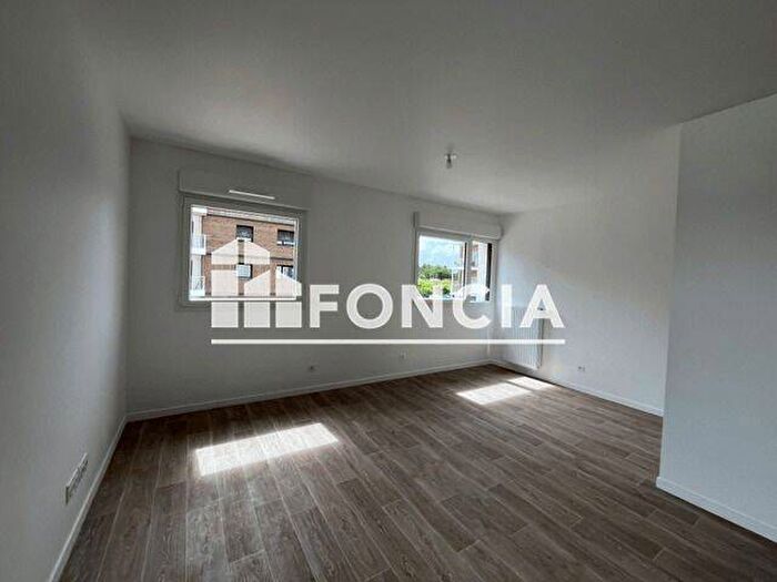 Appartement 3 pièces à Le Bourny, Laval, à louer