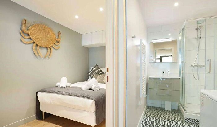 Appartement à louer - Brotteaux, Lyon ème arrondissement - 2 pièces - 1 chambre