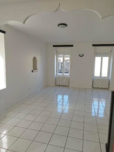 Maison 4 pièces à Margaux, à louer
