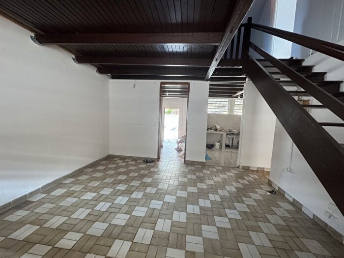 Maison 4 pièces à vendre à Kourou
