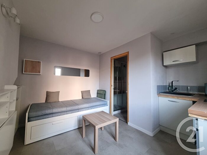 Appartement à louer - Besançon, Rosemont, Saint-Ferjeux - 1 pièce