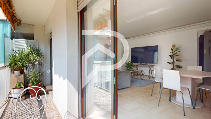 Appartement à vendre - Cannes, Prado, République - 3 pièces - 2 chambres