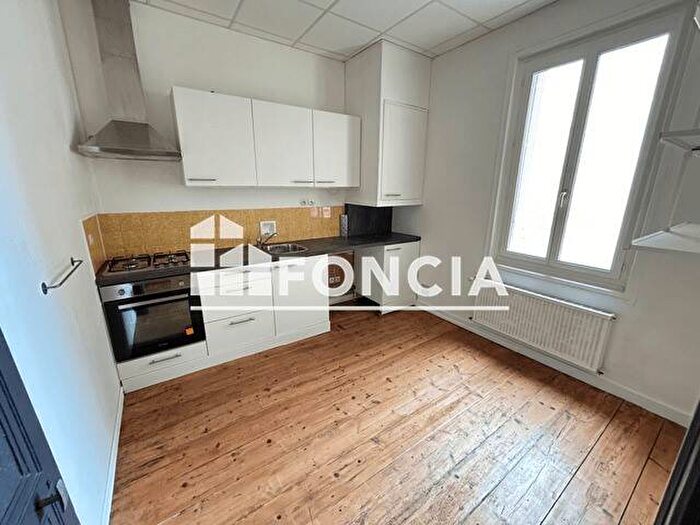 Centre Ville Nord, Rochefort - Appartement 2 pièces à louer