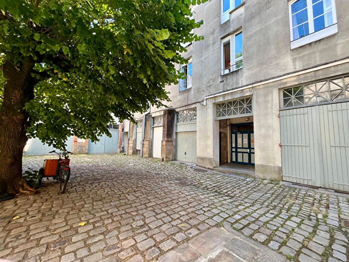 Appartement à louer - Nantes, Centre-ville - 1 pièce