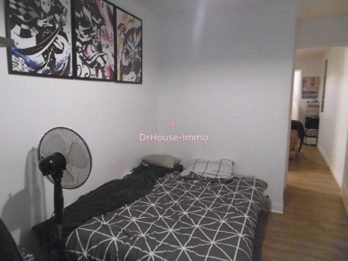 Appartement à louer - Vieil Angoulême-Centre Ville, Angouleme - 2 pièces - 1 chambre