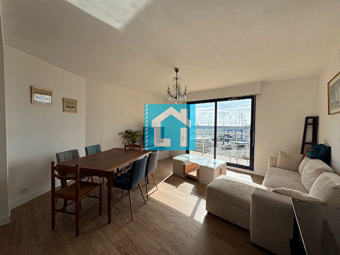 Appartement à louer - Granville, Centre-ville - 3 pièces - 2 chambres