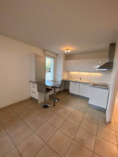 Appartement à louer - Caluire-et-Cuire, Le Vernay - 3 pièces - 2 chambres