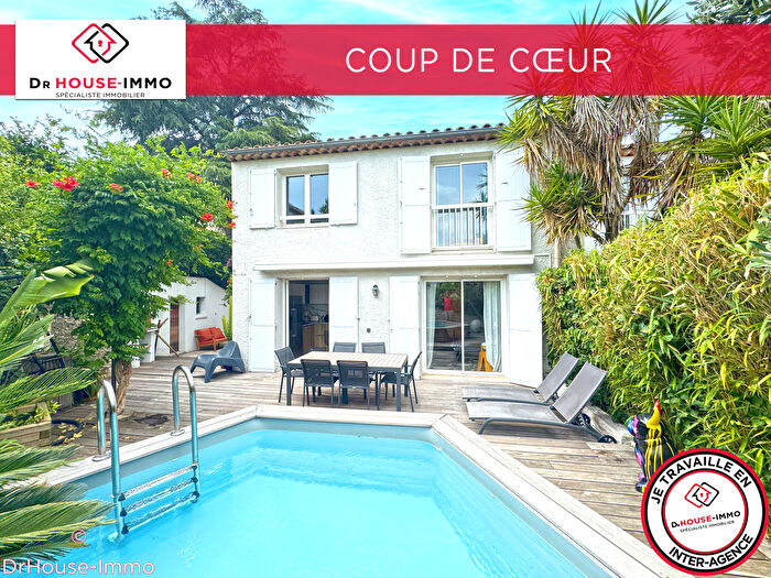 Cogolin, Rialet, Colombier : Maison 5 pièces à vendre