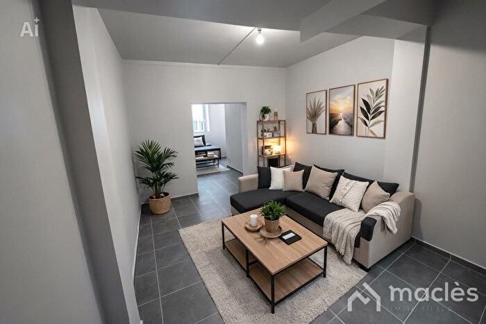 Maison à vendre - Pierrefitte-sur-Seine, Nord - 6 pièces - 5 chambres