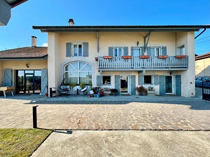 Maison à vendre - Challex - 7 pièces - 5 chambres