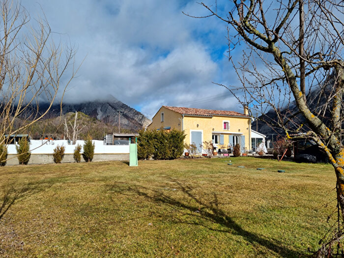 Maison à vendre - Sisteron - 5 pièces - 4 chambres