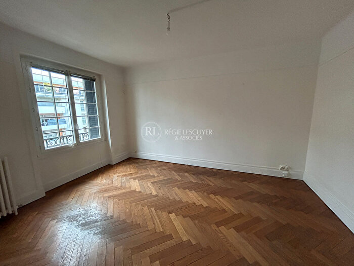 Appartement à louer - Lyon e , Mutualité, Préfecture, Moncey - 3 pièces - 2 chambres