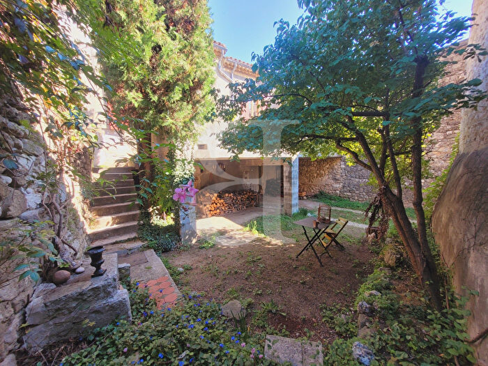 Maison à vendre - Grignan - 4 pièces - 3 chambres