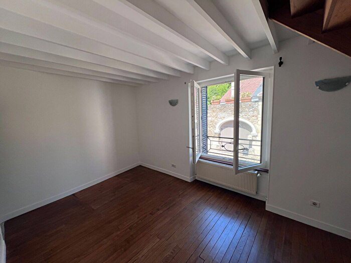 Sud, Saint-Nom-la-Bretèche : Maison 3 pièces à louer