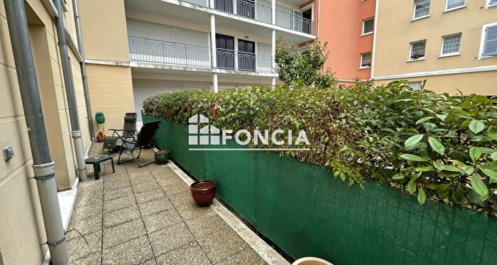 Appartement à vendre - Corbeil-Essonnes, Centre-ville - 2 pièces - 1 chambre