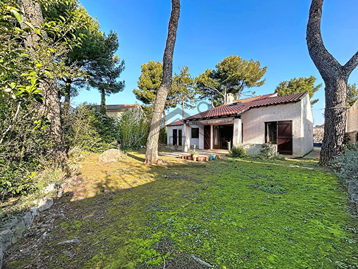 Maison à vendre - Vitrolles, Bords de létang, Tribales, Ferme de Croze - 4 pièces - 3 chambres