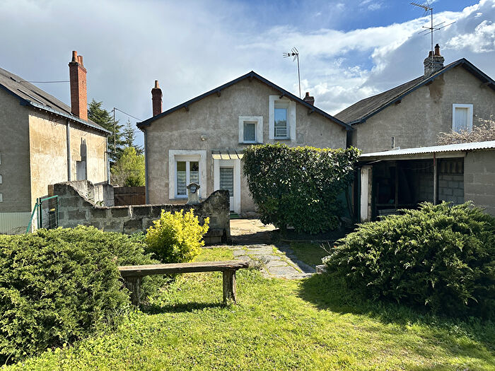 Bagneux, Saint-Hilaire - Maison 5 pièces à vendre