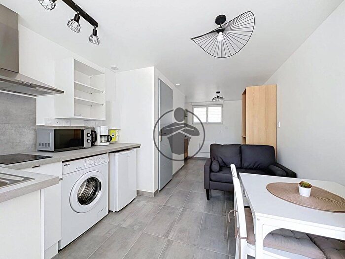 Appartement 1 pièce à louer - Faubourg d'Isle-Neuville, Saint-Quentin