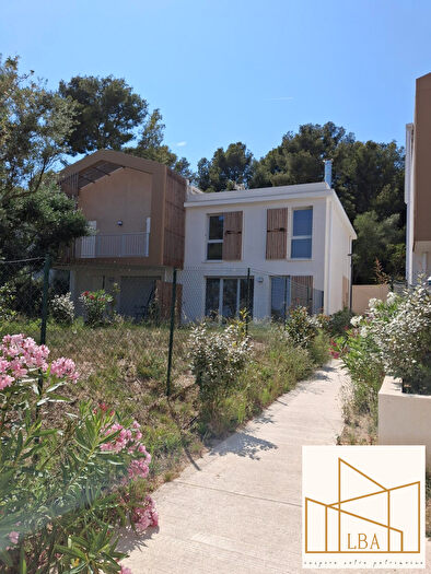 Appartement à vendre - La Ciotat, Groupède, Le Pin de la Fade, Saint-Loup - 4 pièces - 3 chambres