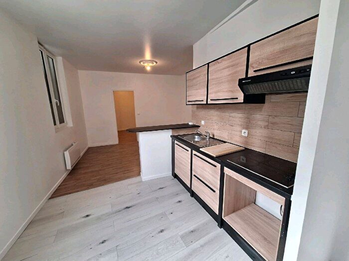 Beaumont-sur-Oise : Appartement 2 pièces à louer
