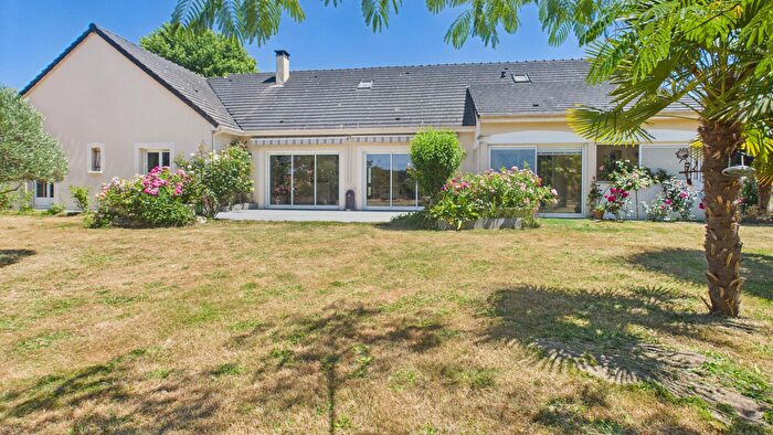 Maison 8 pièces à vendre à Le Poinçonnet