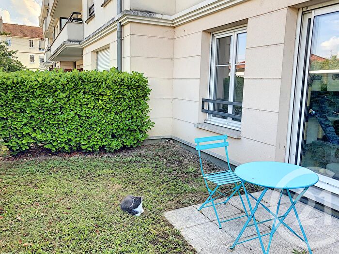Appartement 2 pièces à Auxerre, Saint-Gervais, Brazza, à louer
