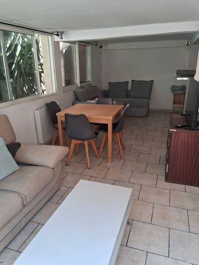 Maison 2 pièces à Castellane, Marseille 6ème arrondissement, à louer