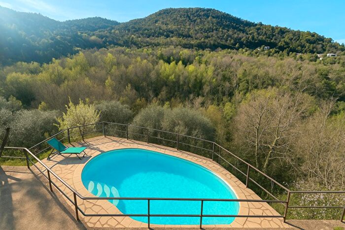 Maison à vendre - Saint-Blaise - 6 pièces - 4 chambres