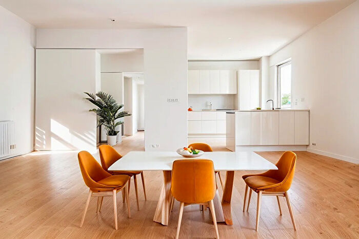 Appartement à vendre - Saint-Jean-de-Védas - 4 pièces - 3 chambres