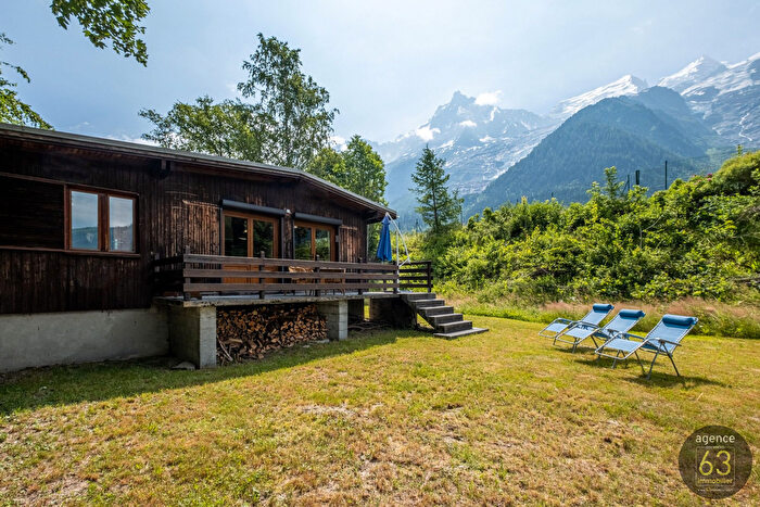 Maison 5 pièces à Chamonix-Mont-Blanc, Barrats, Cry, Molliasses, Favrands, à vendre