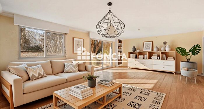 Appartement à vendre - Sèvres, Beau-Site, Binelles, Renan, Chataîgneraie - 5 pièces - 3 chambres