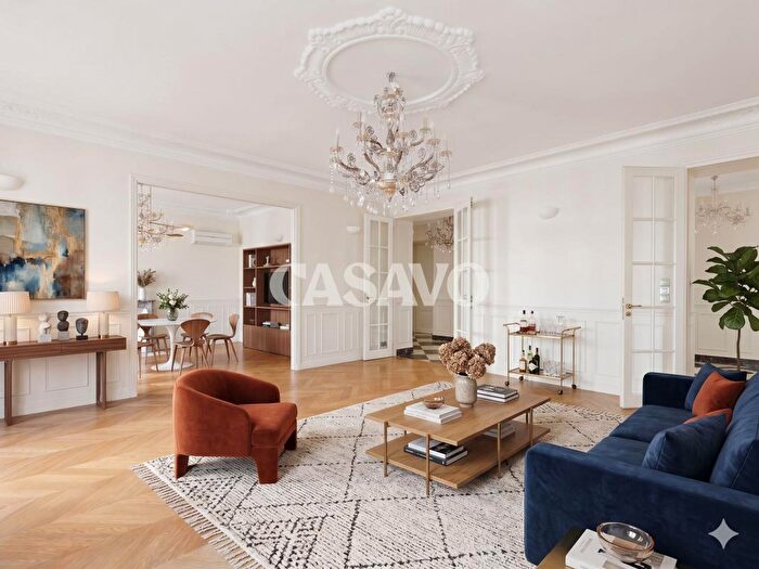 Paris 10ème, Saint-Vincent de Paul, Lariboisière - Appartement 6 pièces à vendre