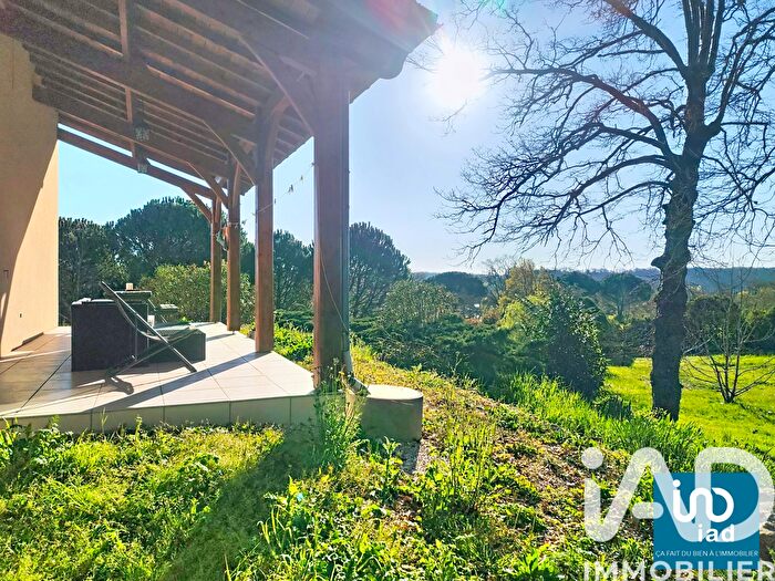 Maison à vendre - Solomiac - 5 pièces - 3 chambres