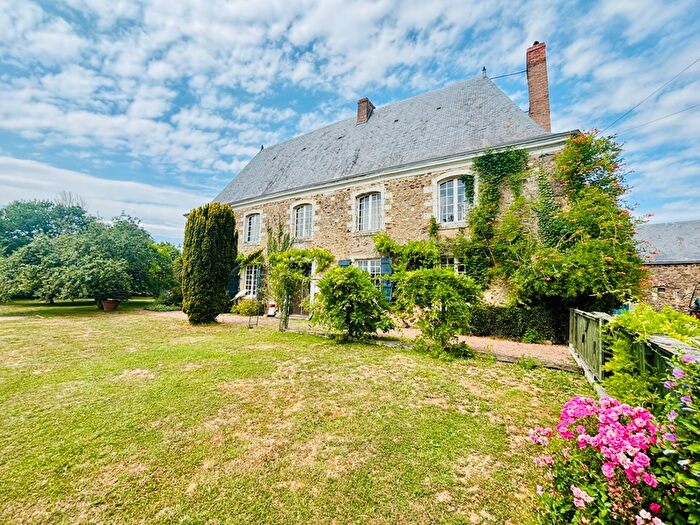 Maison à vendre - Saint-Sulpice - 12 pièces - 6 chambres