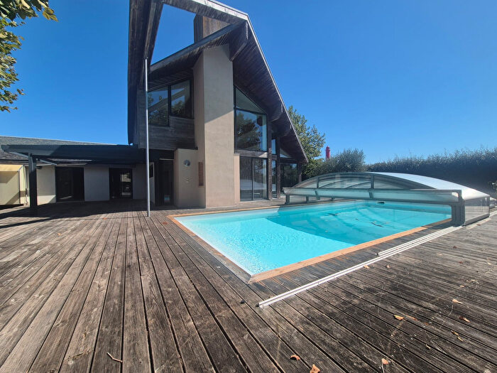 Maison 7 pièces à vendre à Saint-Palais-sur-Mer