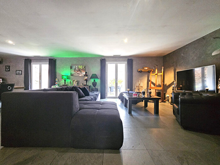 Maison à vendre - Rieumes - 6 pièces - 4 chambres