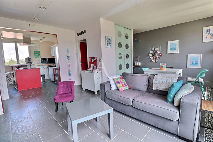 Appartement 4 pièces à Le Mesnil-le-Roi, à vendre