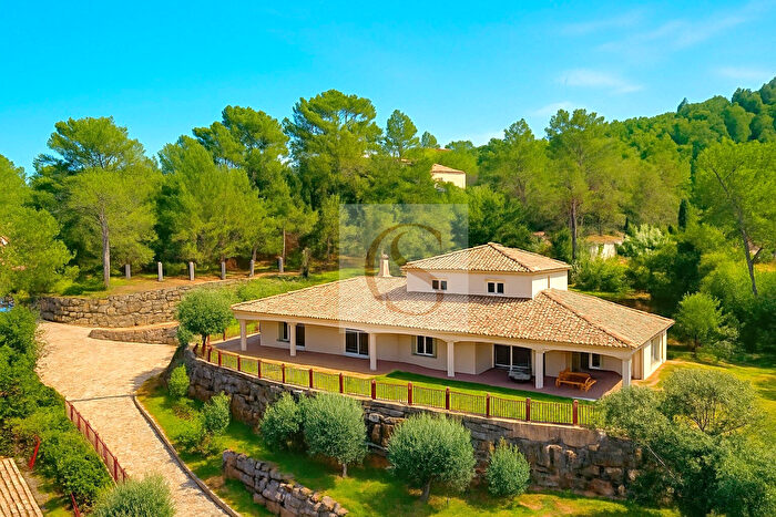 Maison 6 pièces à Le Thoronet, à vendre